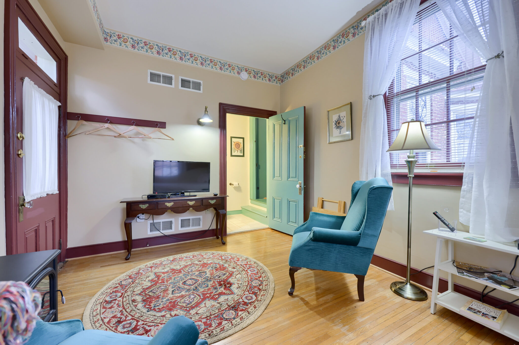 Rooms & Suites – The Alden House